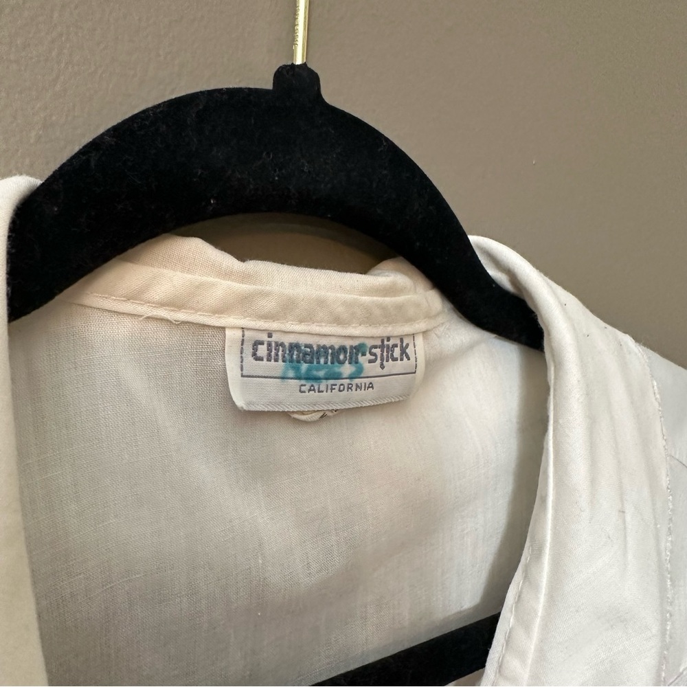 Authentic Vintage White Cinnamon Stick Brand Women's … - Gem